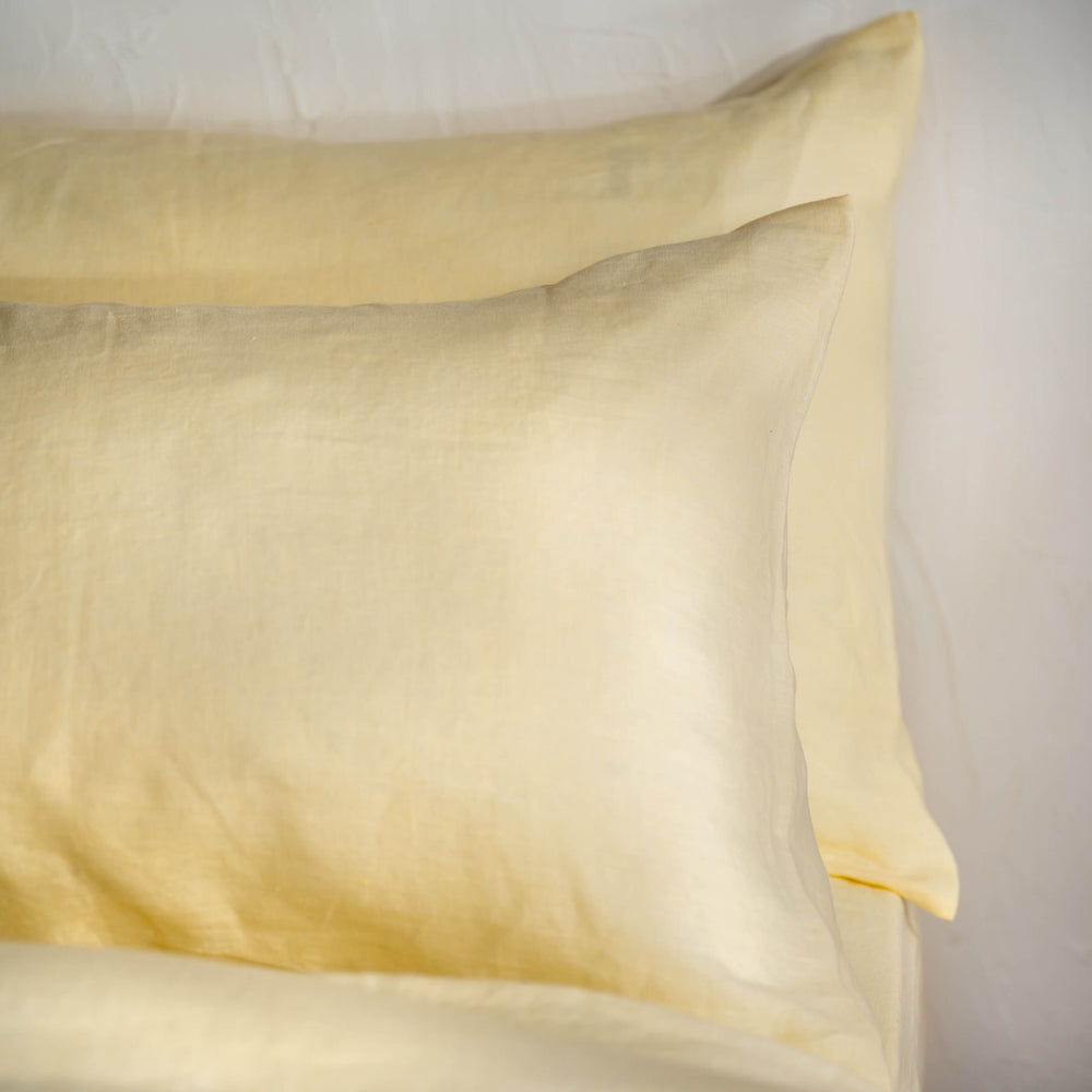 Lemon Yellow French Linen Bedding And Bed Sheets | Soak&Sleep
