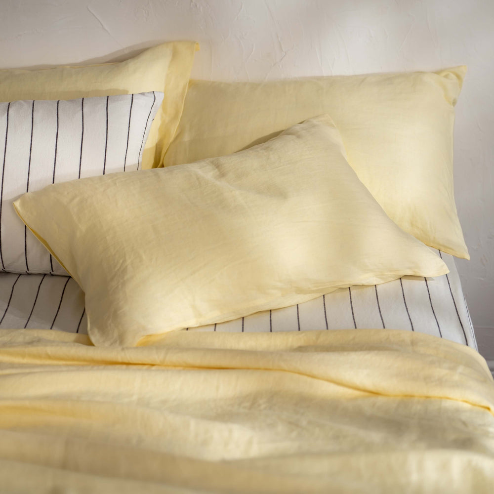 Lemon Yellow French Linen Bedding And Bed Sheets | Soak&Sleep